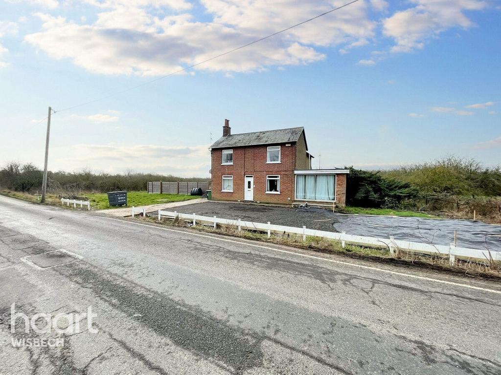 Redmoor Lane, Wisbech 3 bed detached house for sale - £425,000