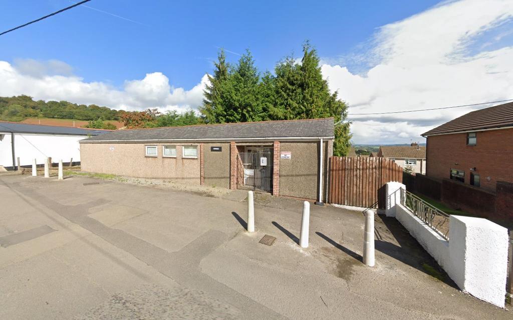 Graig View Hall, Tram Road, Upper... Mixed use - £67,000