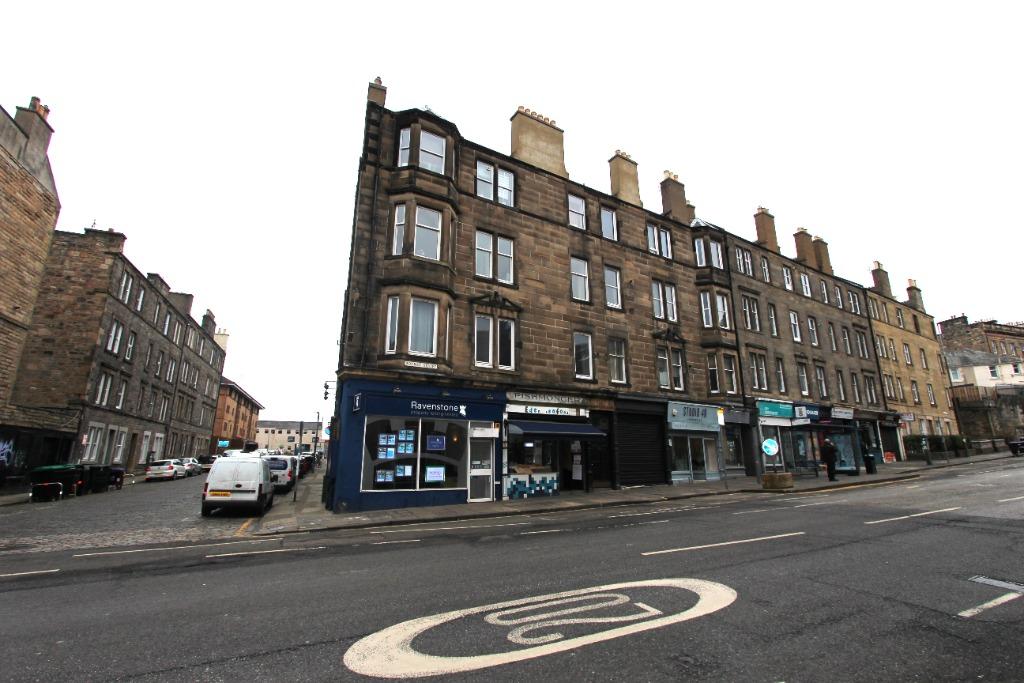 Rodney Street, Canonmills, Edinburgh... 1 bed flat - £1,150 pcm (£265 pw)