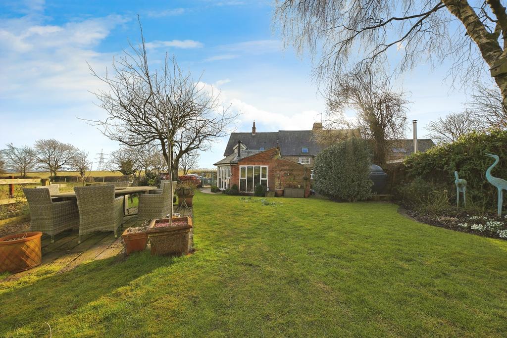 South Cave Road, Riplingham, Brough... 5 bed semi-detached house for ...