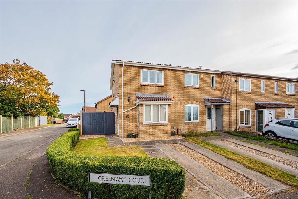 Greenway Court, Barry CF63 2 bed house - £975 pcm (£225 pw)