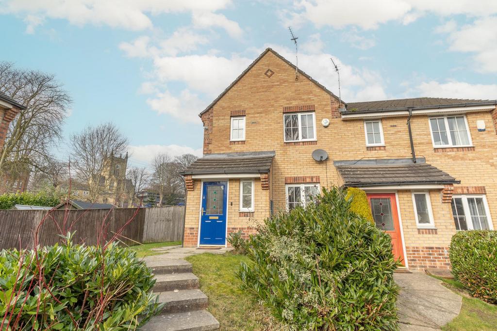 Brandon Way Crescent, Leeds LS7 3 bed semi-detached house - £1,200 pcm ...