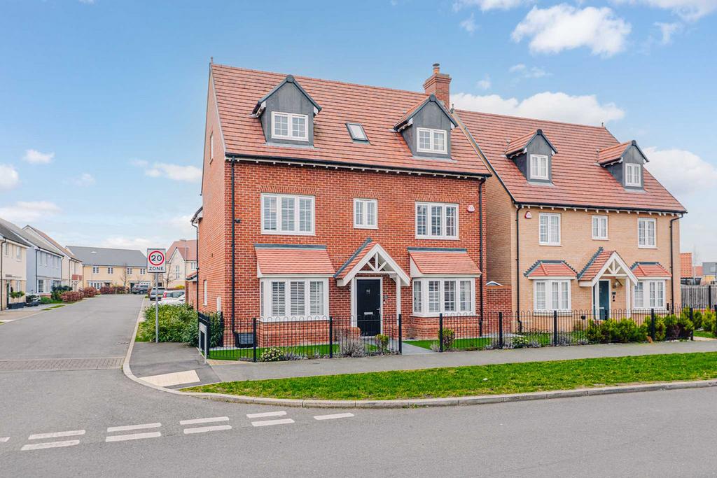 Elizabeth Gardens, Rochford, SS4 5 bed detached house for sale - £650,000
