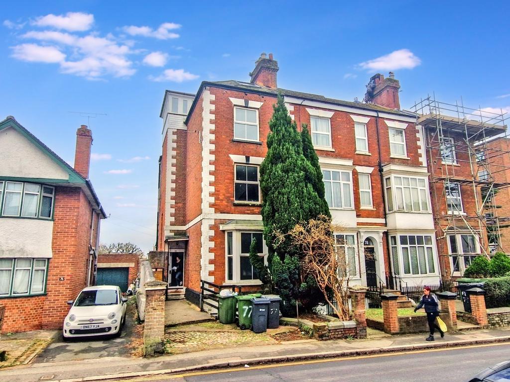 Exeter EX4 8 bed end of terrace house for sale - £750,000