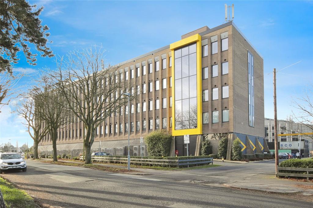 Coventry Road, Sheldon, Birmingham... 2 bed apartment - £150,000
