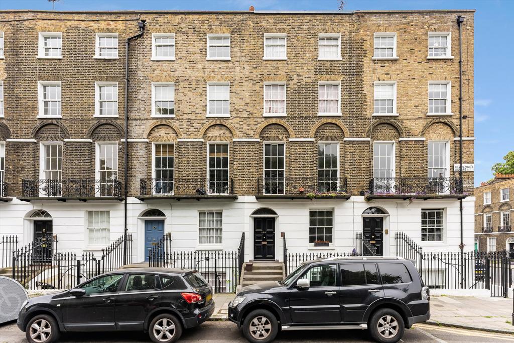Claremont Square, Islington, N1 3 bed maisonette - £1,400,000