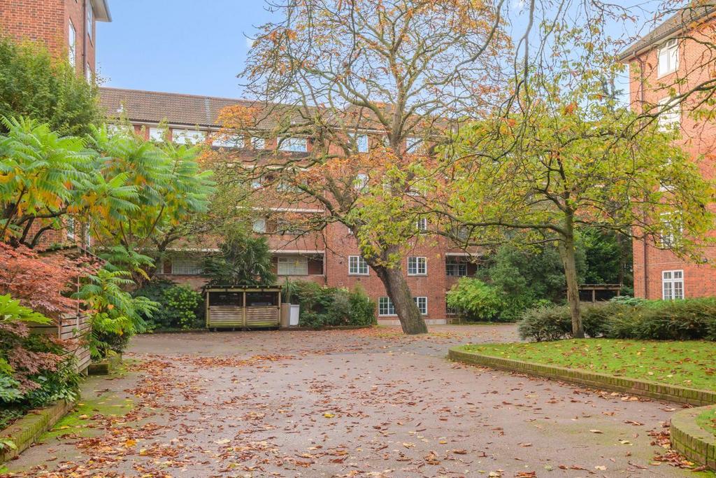Halton Road, Islington, London, N1 1 bed flat for sale - £450,000