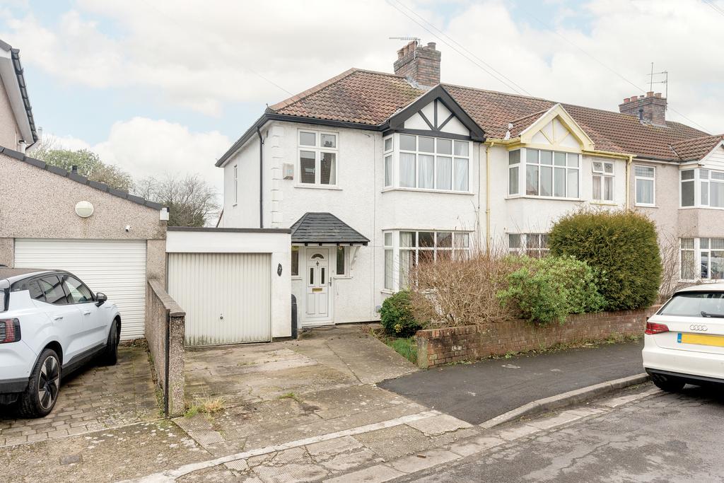 Bristol BS10 3 bed end of terrace house - £475,000