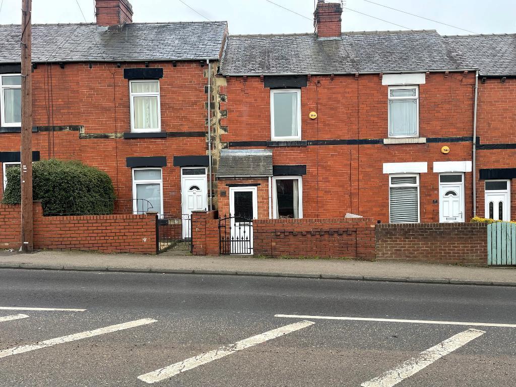 Park Road, Worsbrough, Barnsley... 2 bed terraced house for sale - £100,000