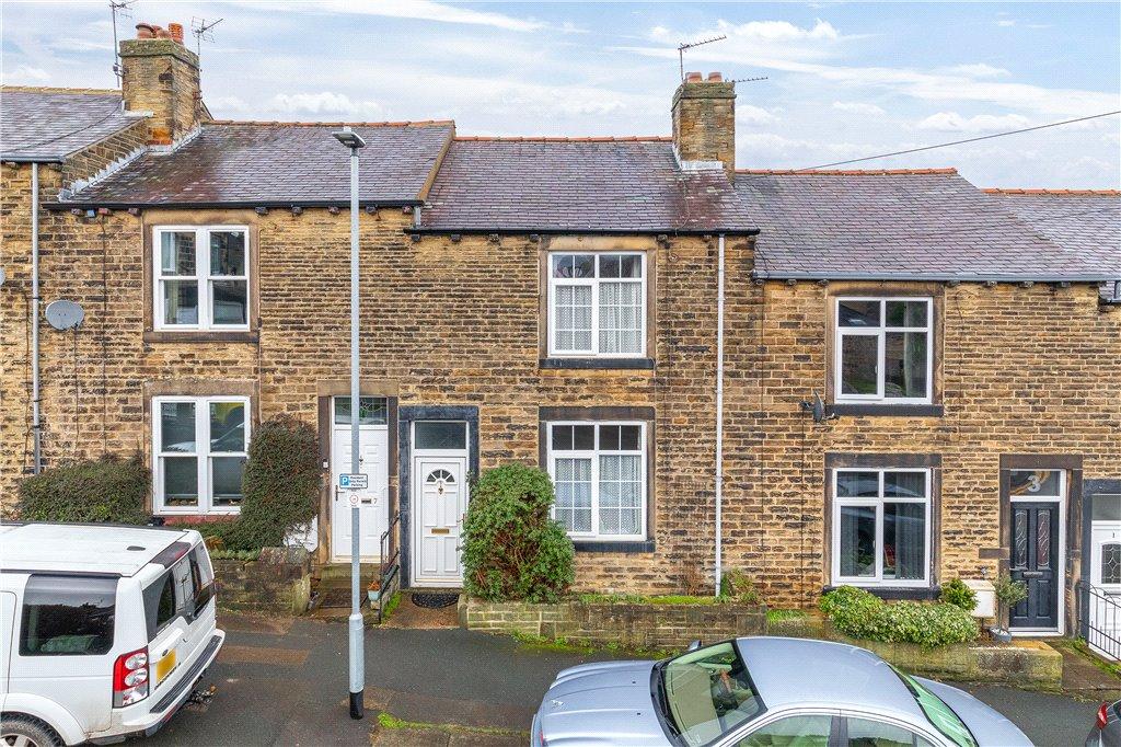 Springfield Road, Baildon, West... 2 bed terraced house - £165,000