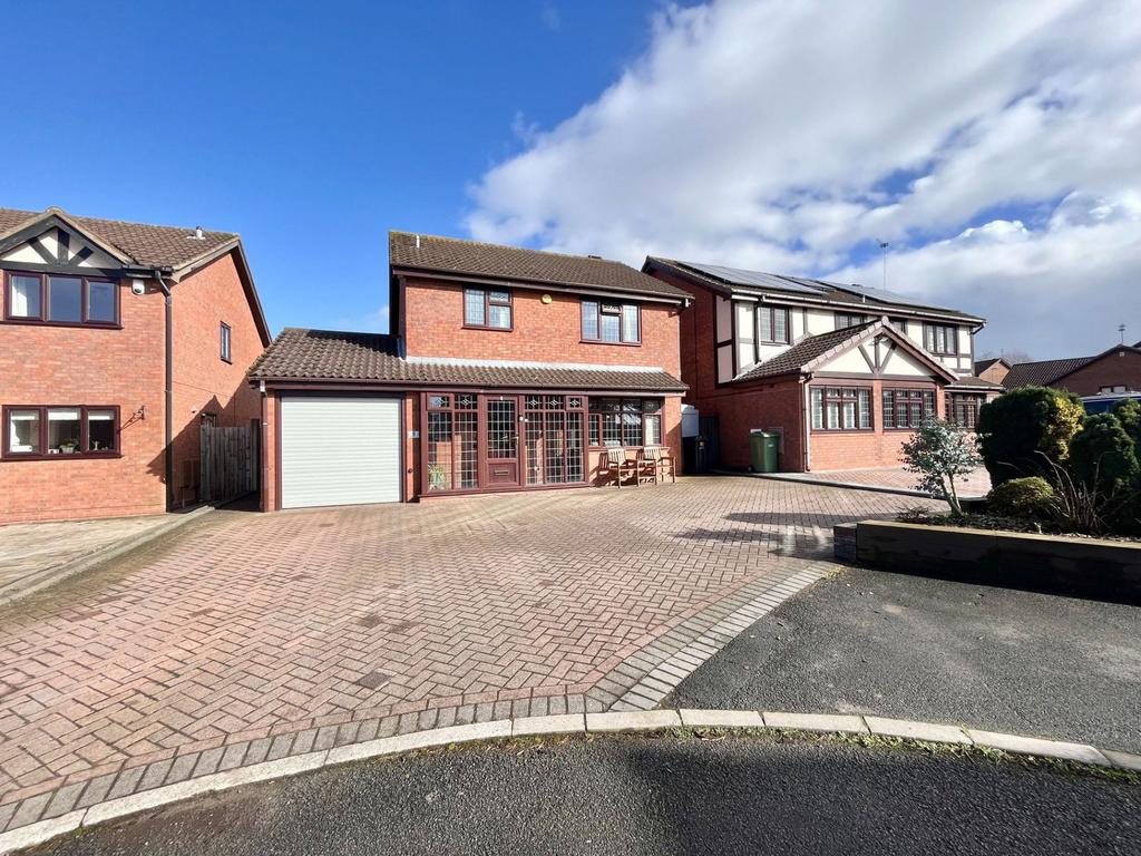 Penrith Close, Brierley Hill DY5 3 bed detached house for sale - £410,000