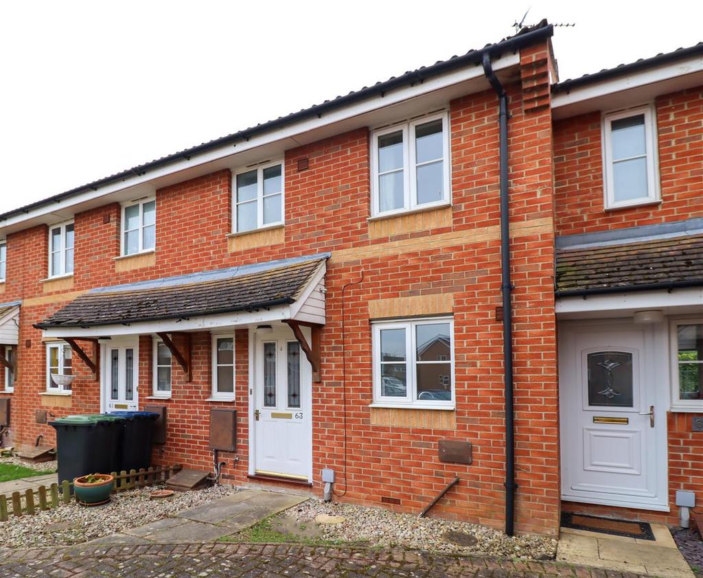 Briars End, Witchford CB6 2 bed terraced house - £1,000 pcm (£231 pw)