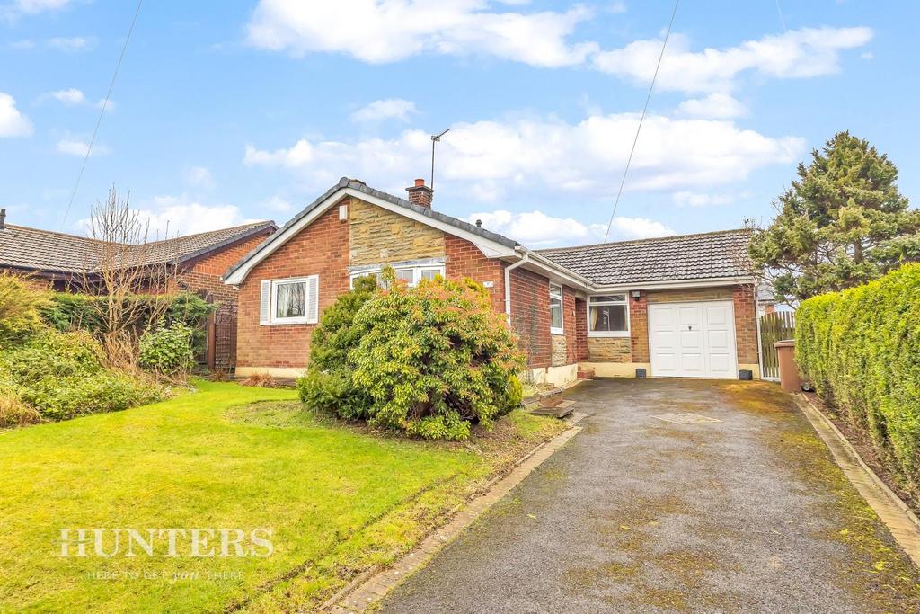 Waingap Rise, Syke, OL12 9UB 3 bed detached bungalow - £240,000
