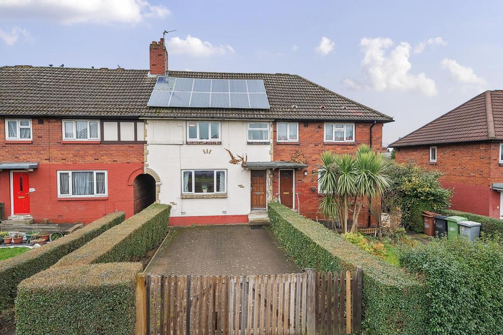 Scott Hall Road, Leeds LS7 3 bed terraced house for sale - £215,000