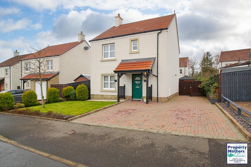 Netherplace Quadrant, Mauchline, KA5 3 bed detached house - £210,000