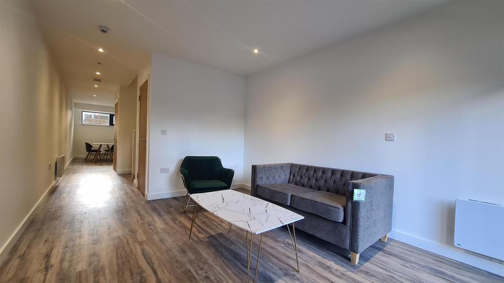 Regent Centre, Gosforth 1 bed flat - £1,000 pcm (£231 pw)