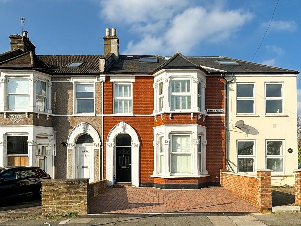 Minard Road, Catford, London, SE6 4 bed terraced house for sale - £750,000