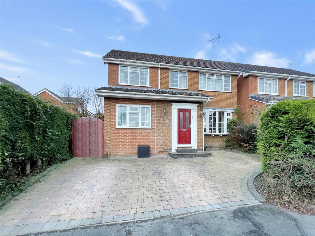 Kennet Drive, Congleton 4 bed detached house for sale - £300,000