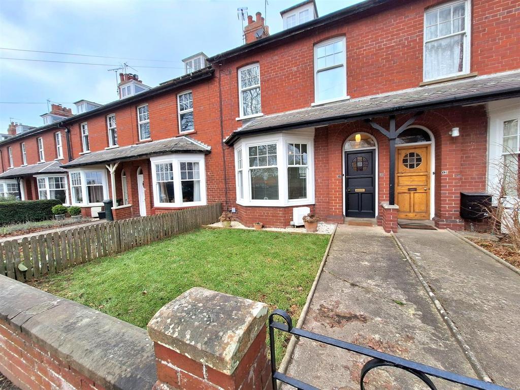 Whitby Road, Pickering YO18 4 bed house - £325,000