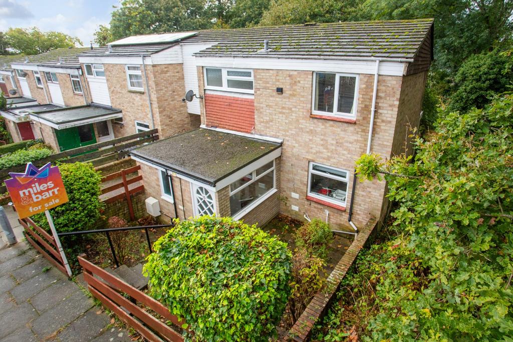 Culpepper Close, Canterbury, Kent, CT2 5 bed semi-detached house - £ ...