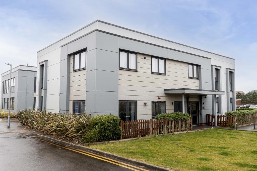 Camm House, Spindle Close, Hawkinge... 2 bed ground floor flat for sale ...