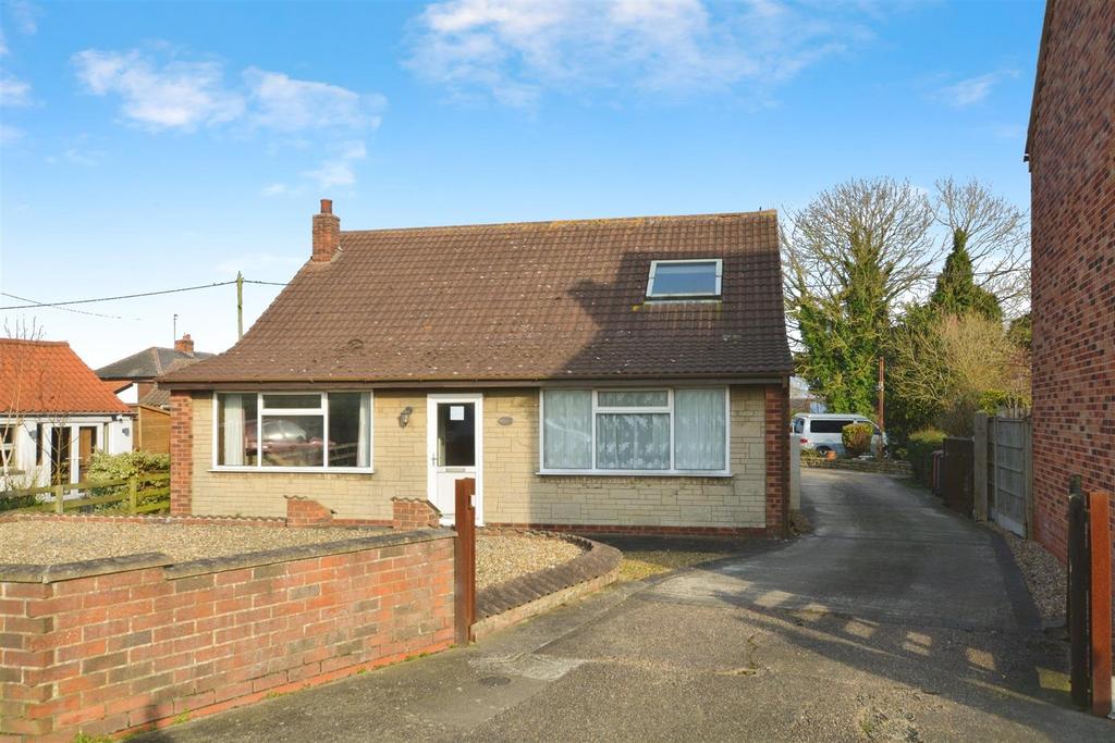 High Street, East Butterwick 3 bed bungalow - £230,000