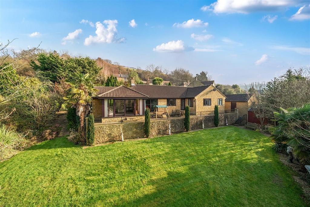 Fair Place, Chiselborough... 3 bed bungalow for sale - £695,000