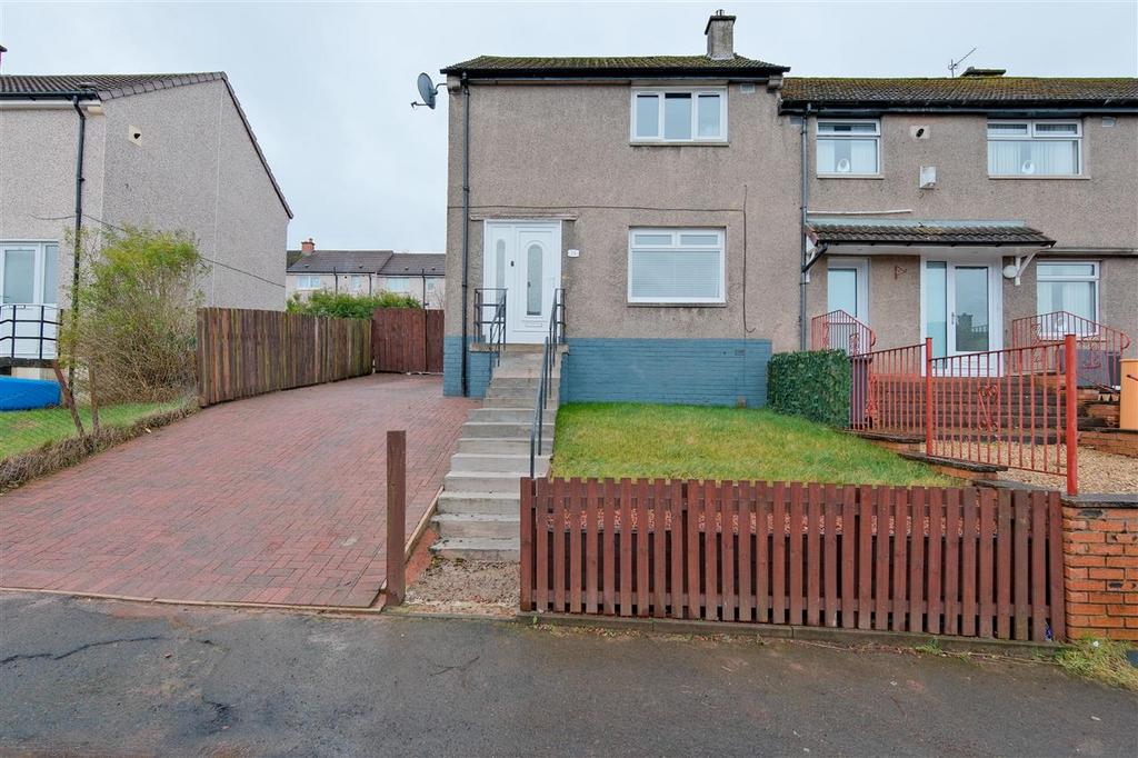 Raeburn Crescent, Hamilton 2 bed end of terrace house - £110,000