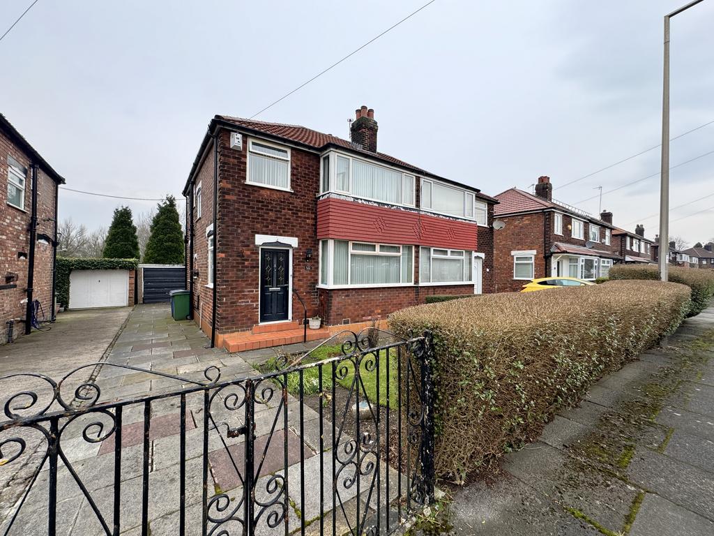 Wordsworth Road, Reddish 3 bed semi-detached house for sale - £220,000