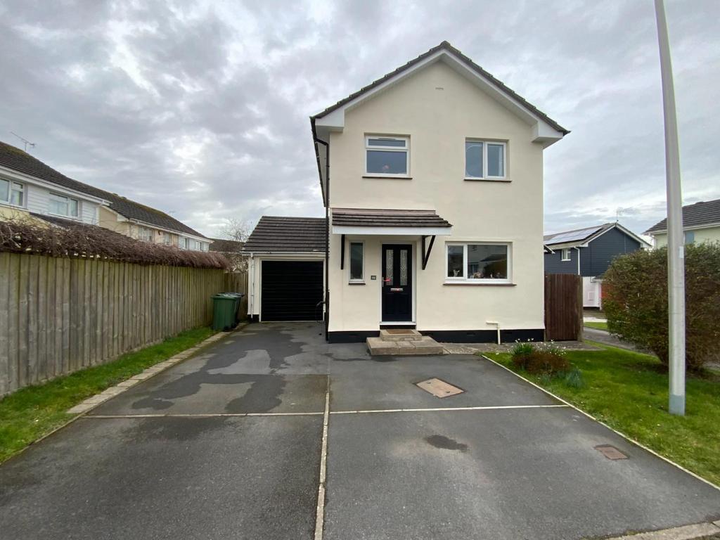 Beards Road, Fremington 3 bed detached house - £1,200 pcm (£277 pw)