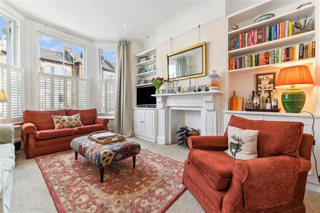 Kathleen Road, SW11 2 bed apartment - £850,000
