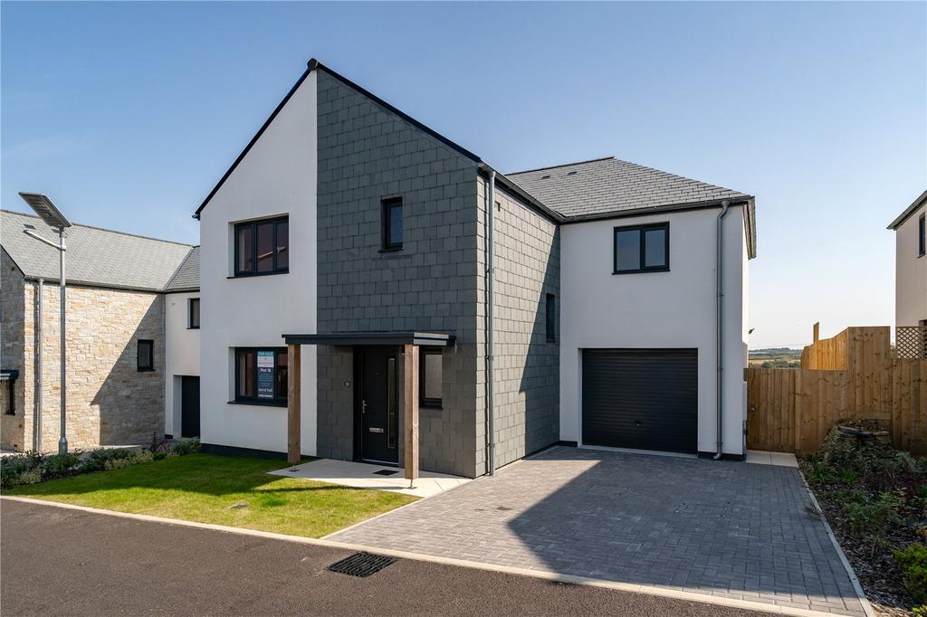Highfields, Cubert, Newquay, TR8 4 bed detached house - £550,000