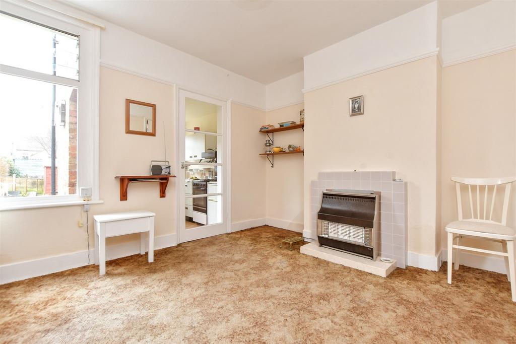 Albury Road, Merstham, Surrey 3 bed end of terrace house - £400,000