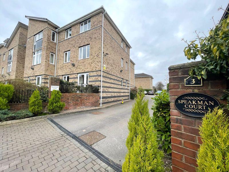 3 Hazel Road, Altrincham WA14 1 bed retirement property - £140,000