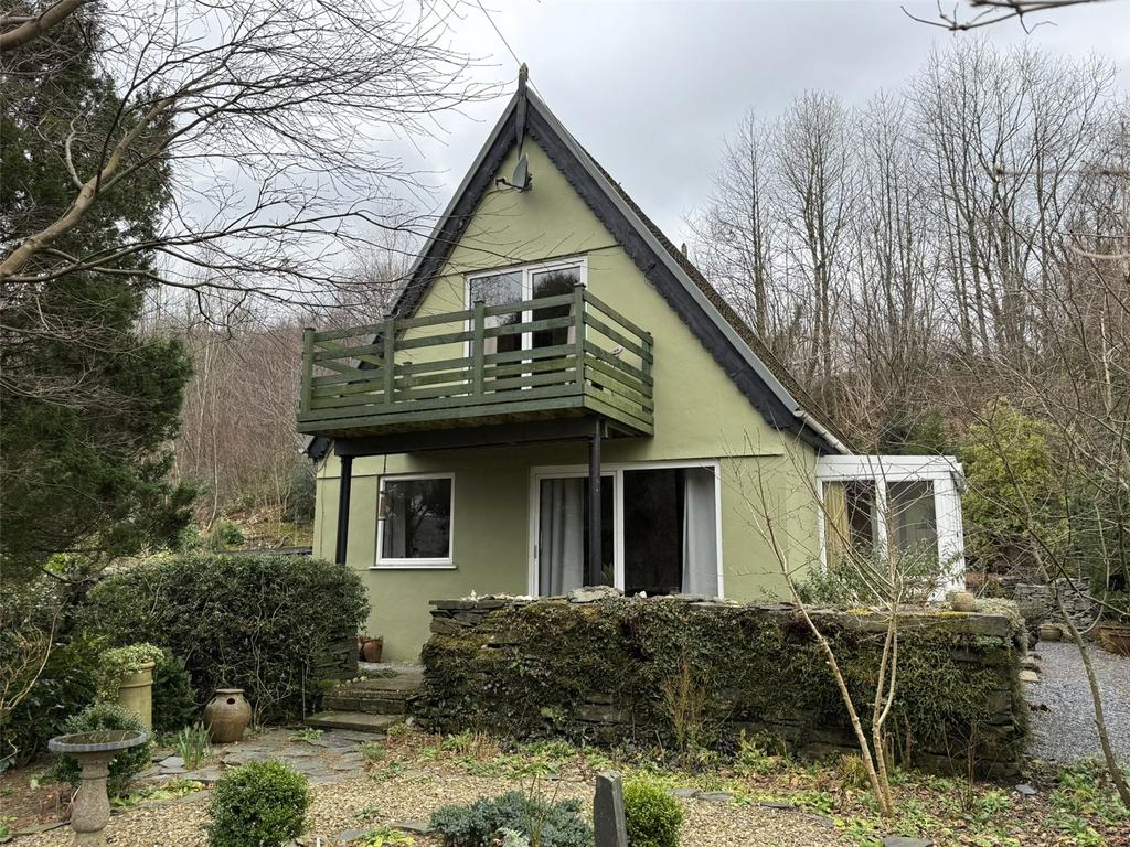 Ceinws, Machynlleth, Powys, SY20 2 bed detached house - £195,000