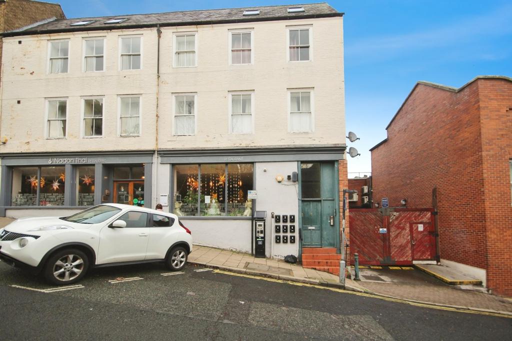 Crossgate, Durham DH1 2 bed apartment - £850 pcm (£196 pw)
