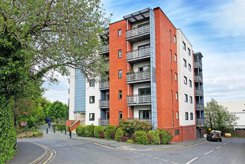 Denmark Street, Altrincham 2 bed apartment for sale - £325,000