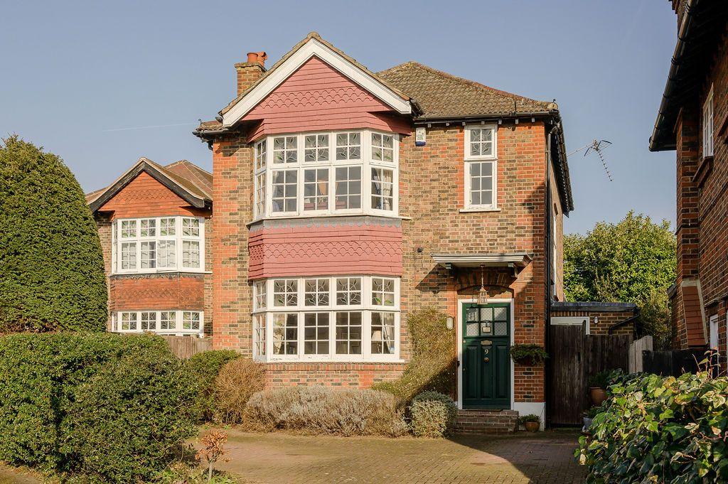 Sherwood Road, London SW19 4 bed detached house - £1,850,000