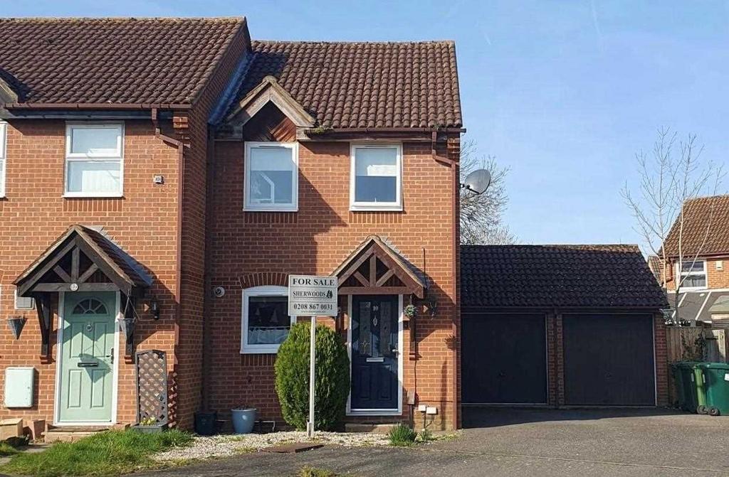 Masefield Way, Stanwell 2 bed end of terrace house for sale - £449,999