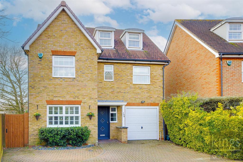 Malkin Drive, Church Langley 5 bed detached house - £650,000