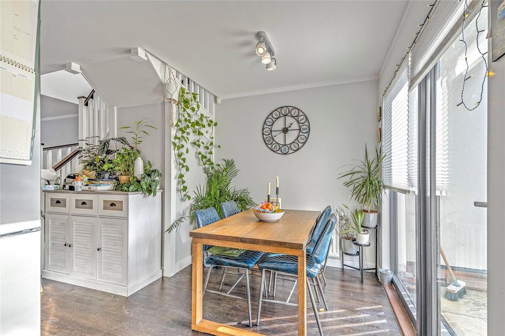 Cairns Avenue, Streatham, SW16 2 bed end of terrace house for sale - £ ...