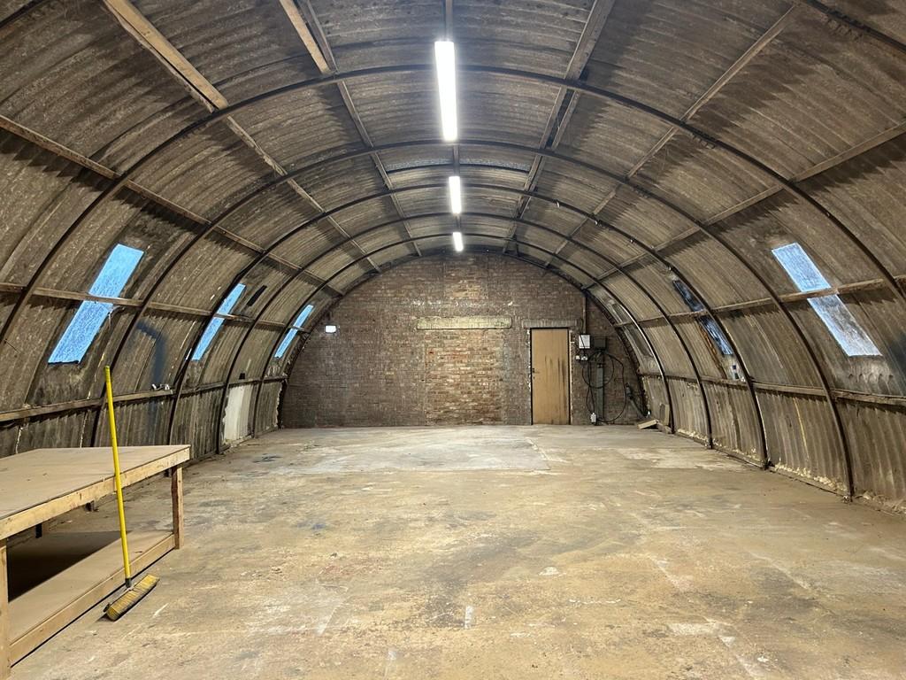 Ipswich IP7 Industrial unit to rent - £575 pcm (£133 pw)