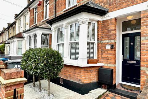 Houses for sale in Croydon | OnTheMarket