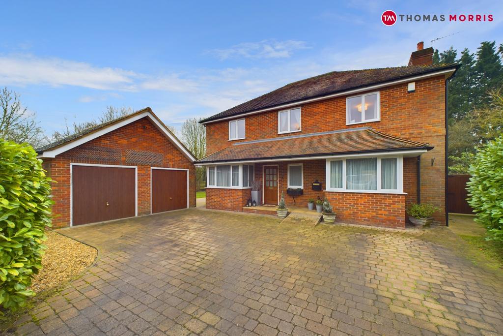 Ermine Way, Royston SG8 5 bed detached house - £1,000,000