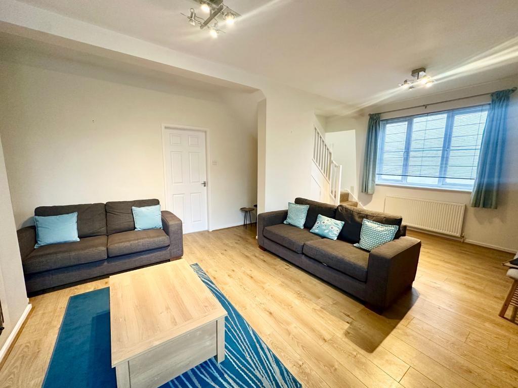 Mapperley Road, Nottingham... 4 bed end of terrace house to rent - £ ...