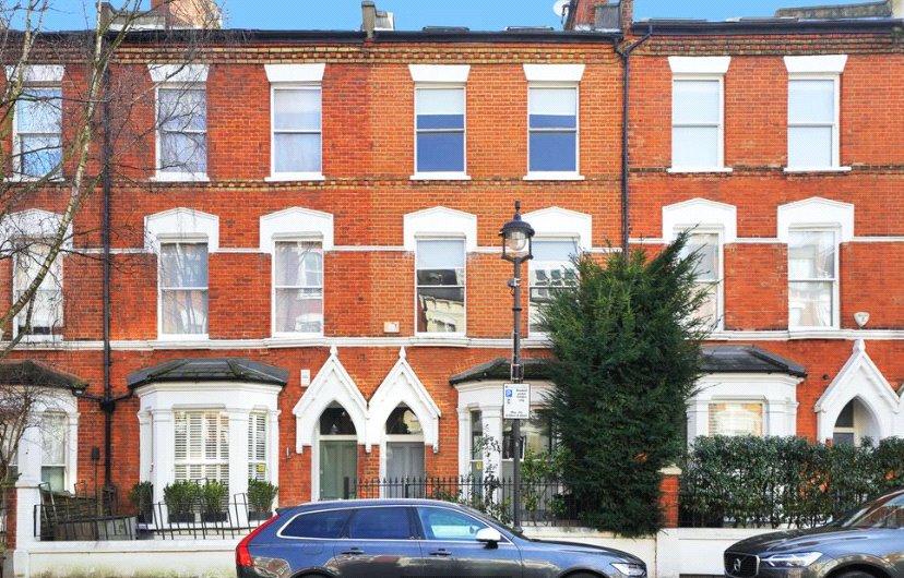 Hamilton Gardens, London NW8 5 bed house - £11,700 pcm (£2,700 pw)