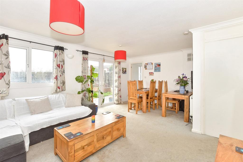 Laws Close, Ifield, Crawley, West Sussex 3 bed end of terrace house for ...