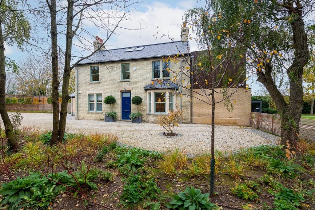 Newmarket Road, Teversham, Cambridge... 4 bed detached house for sale ...