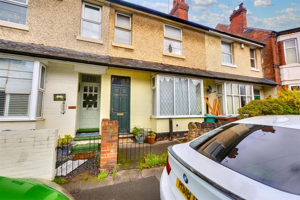 Haydn Road, Nottingham 3 bed terraced house for sale - £175,000