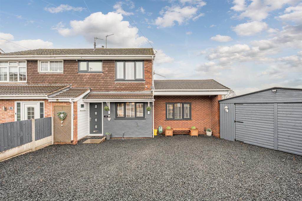 Hamilton Close, Wordsley, DY8 5EU 3 bed semi-detached house for sale ...